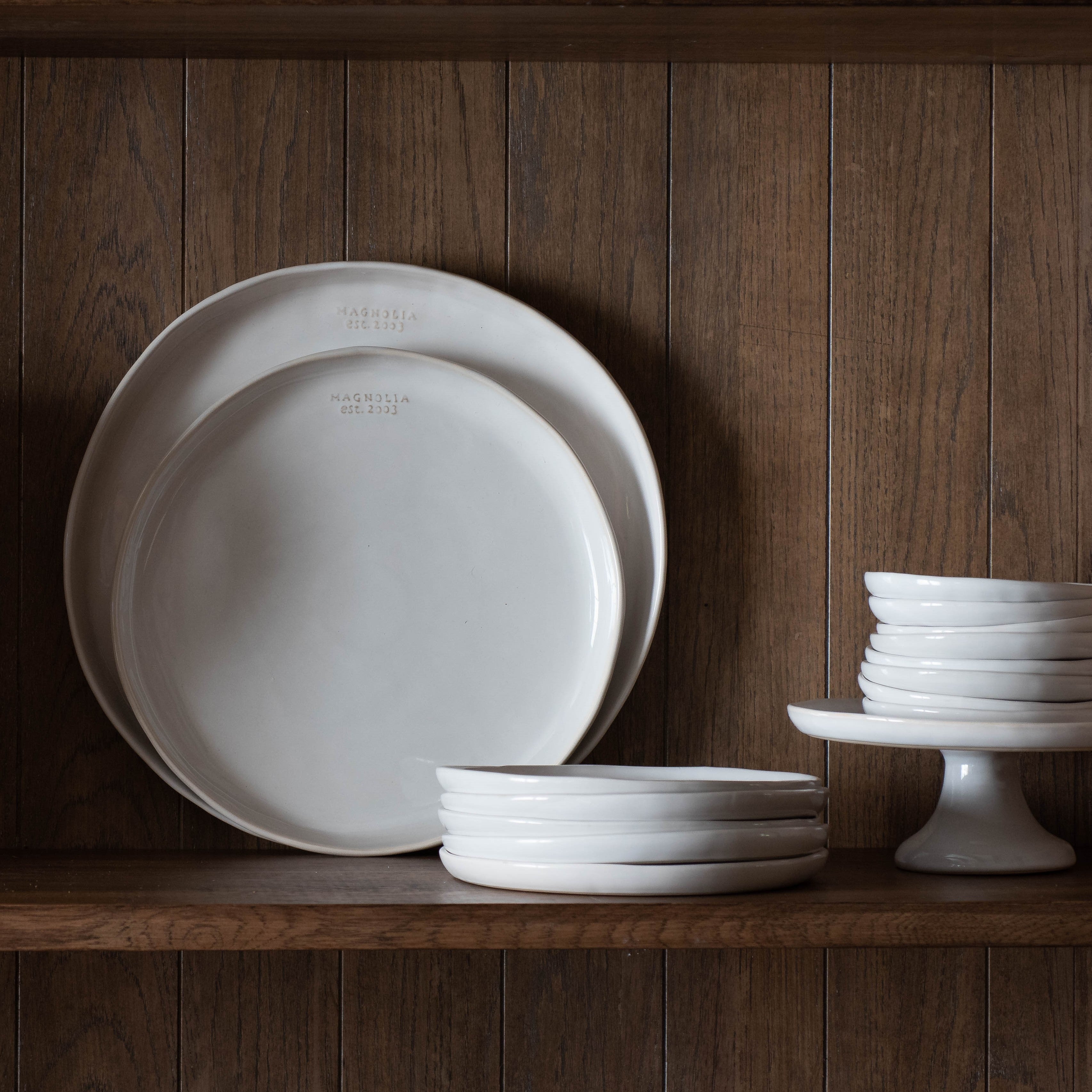 Dinnerware Collections – Magnolia