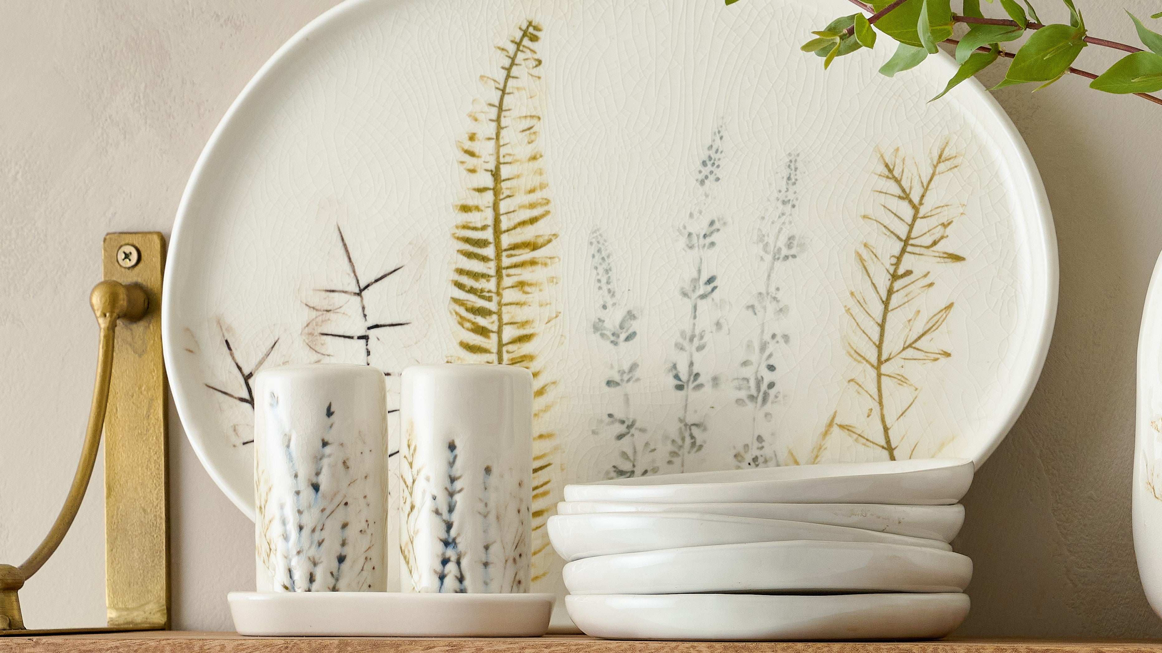 Pressed Floral Dinnerware Collection – Magnolia