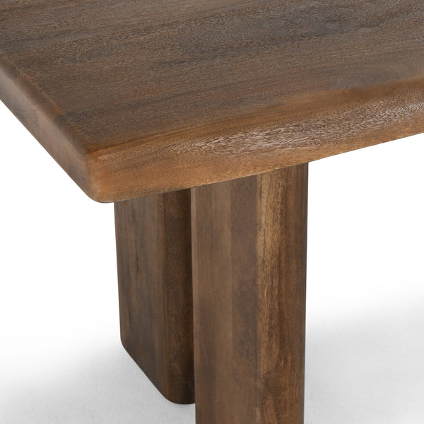 Cliff Dining Table – Magnolia