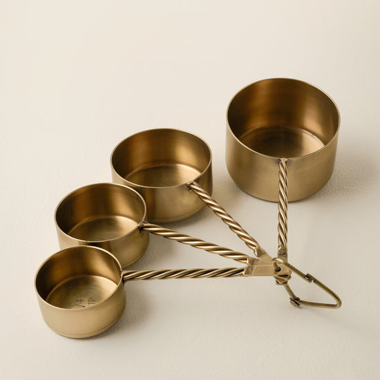 Antique Brass Twisted Measuring Cups – Magnolia