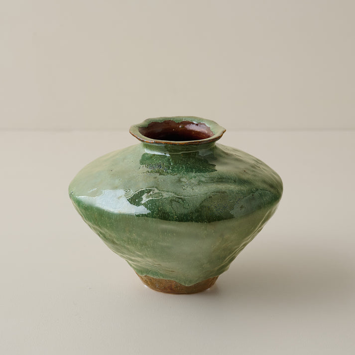 Michael Glazed Vase – Magnolia