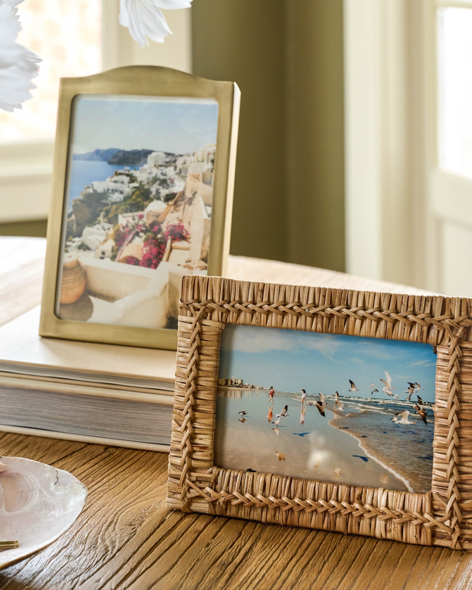 Beale Antique Brass Photo Frame – Magnolia