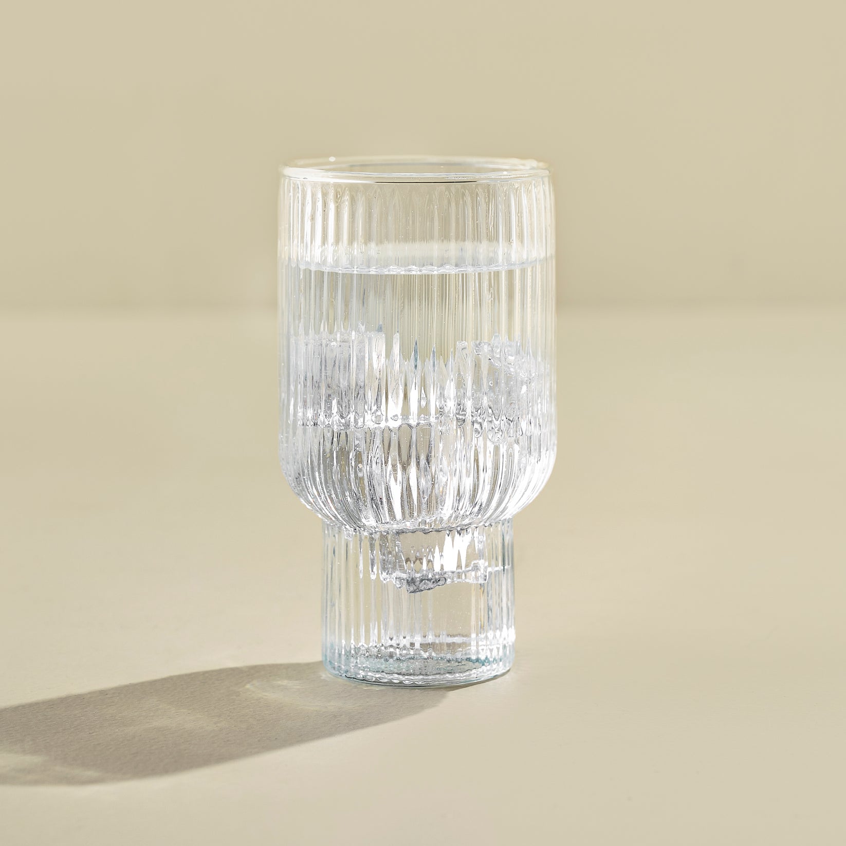 Atlas Ribbed Stacking Glass Tumbler – Magnolia