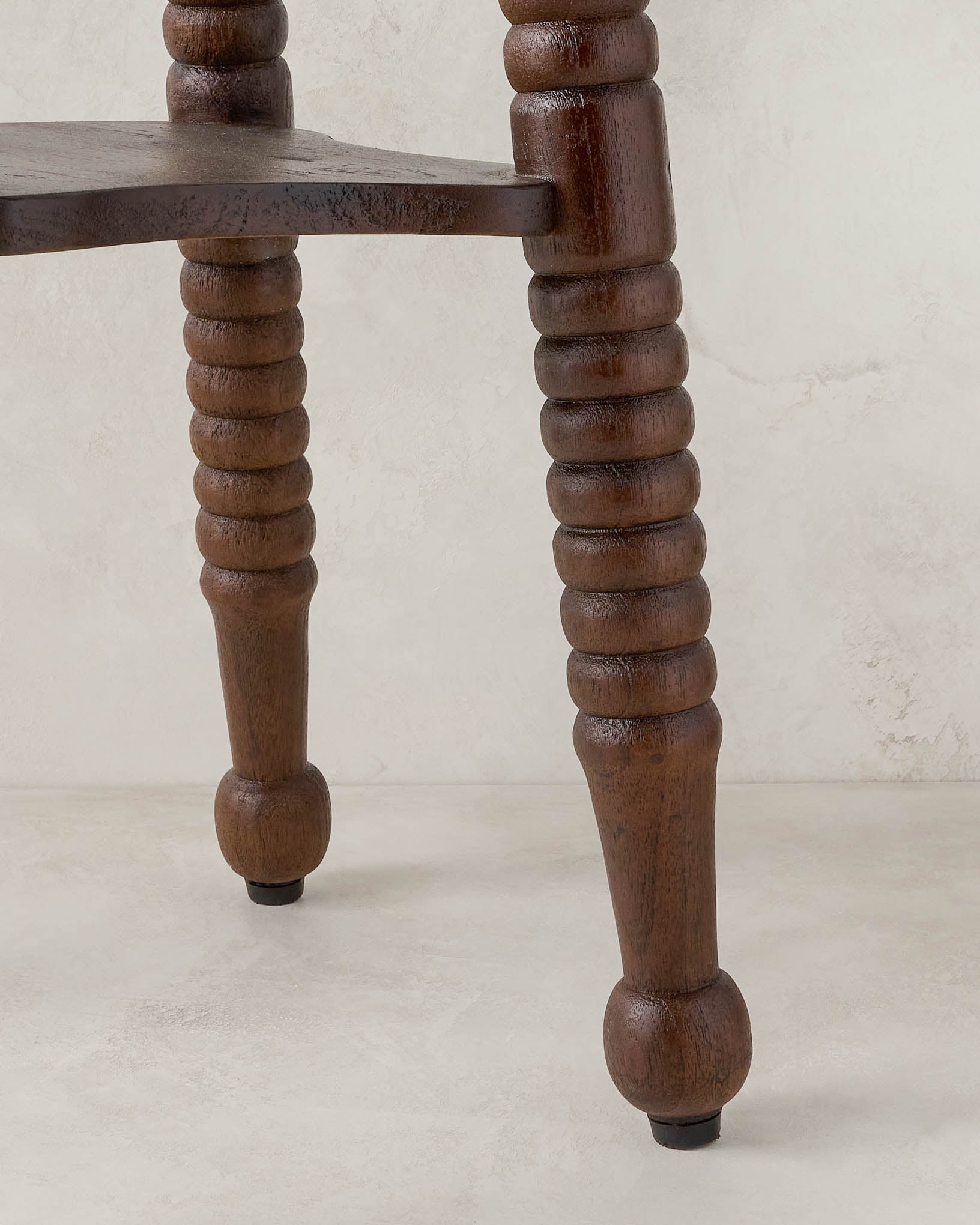 Jude Plant Stand – Magnolia