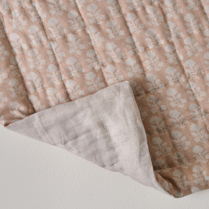 Ellie Block Print Quilt – Magnolia