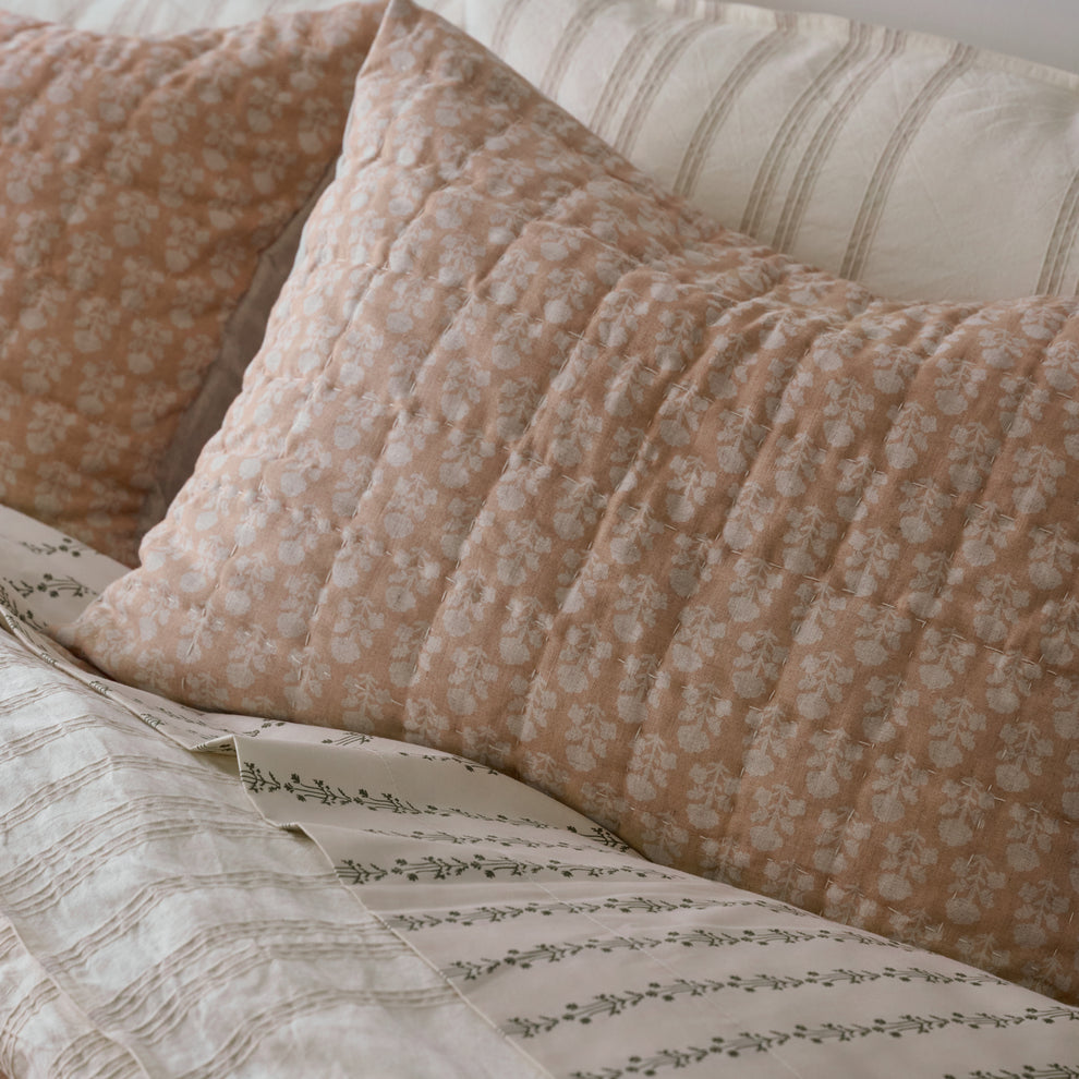 Ellie Block Printed Sham – Magnolia
