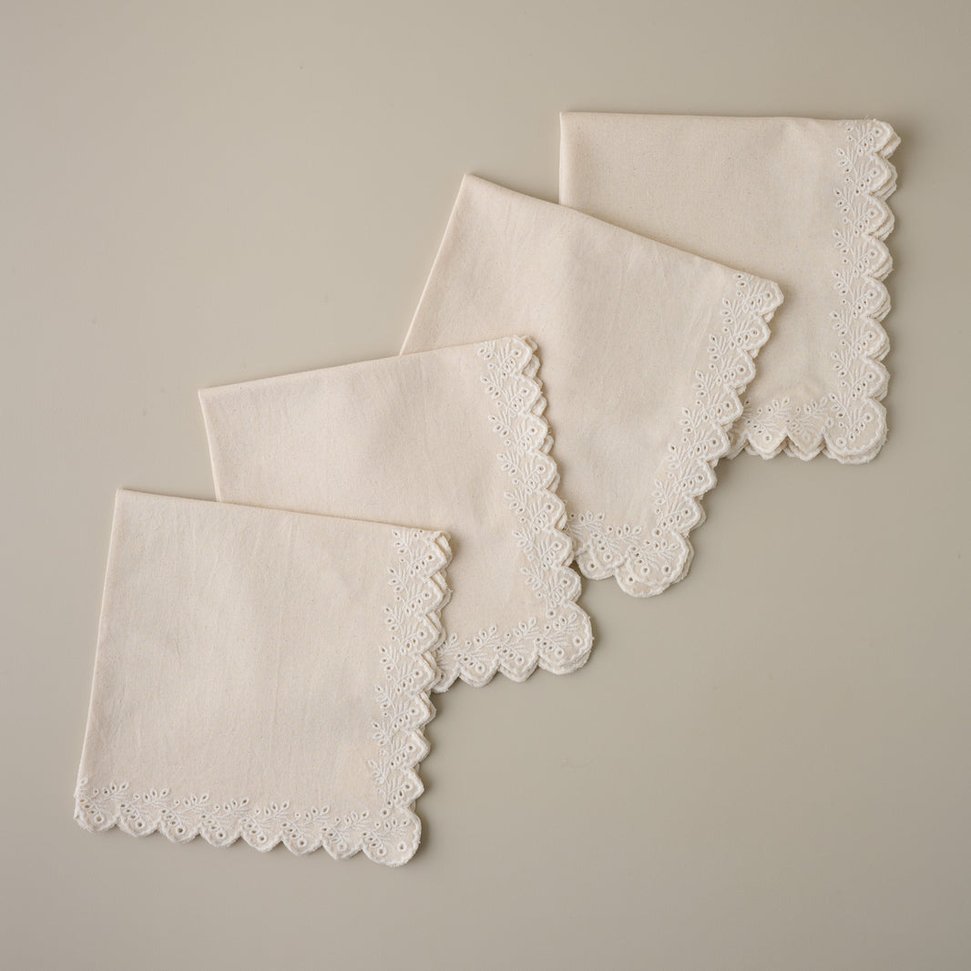 Table Linens – Magnolia