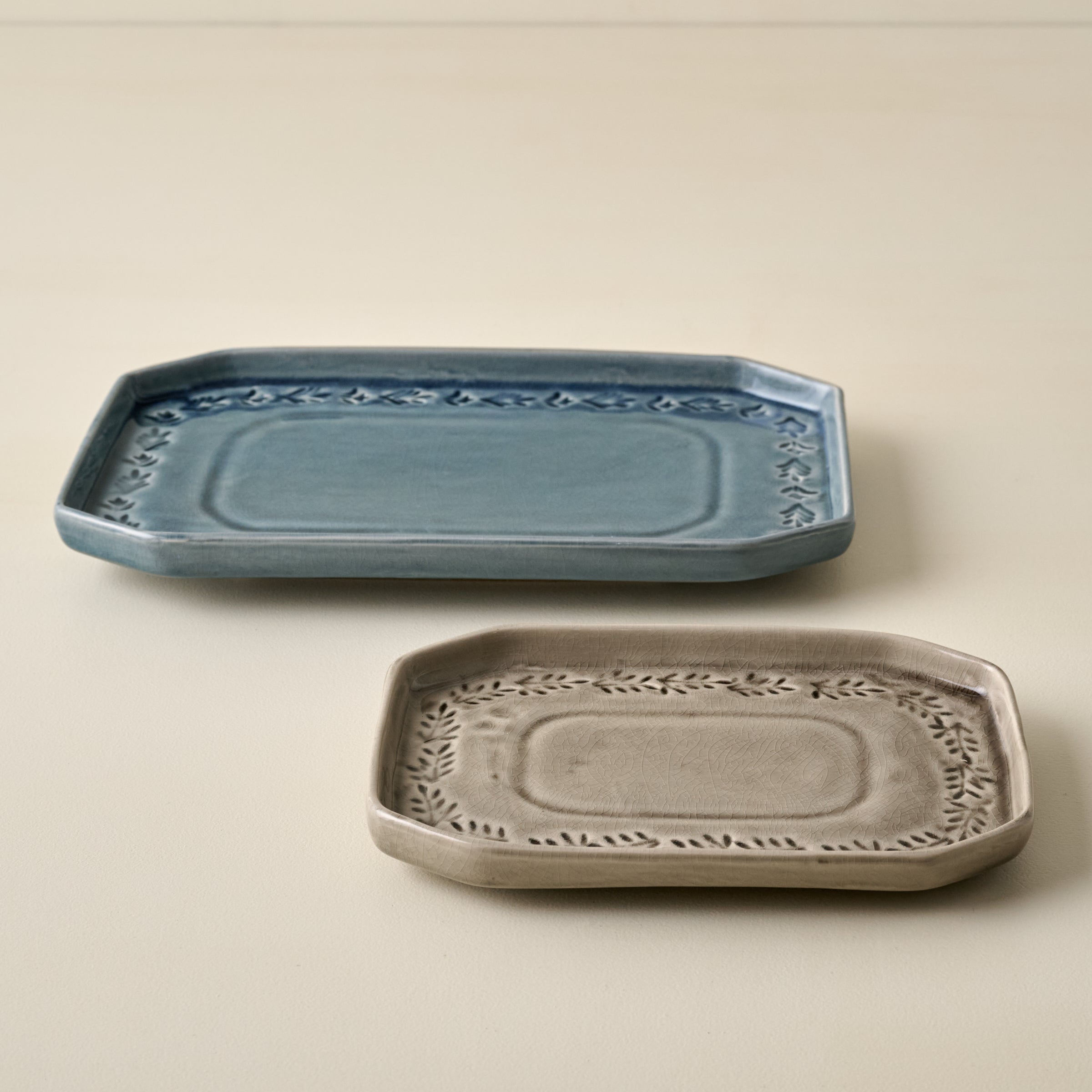 Harper Ceramic Floral Tray – Magnolia