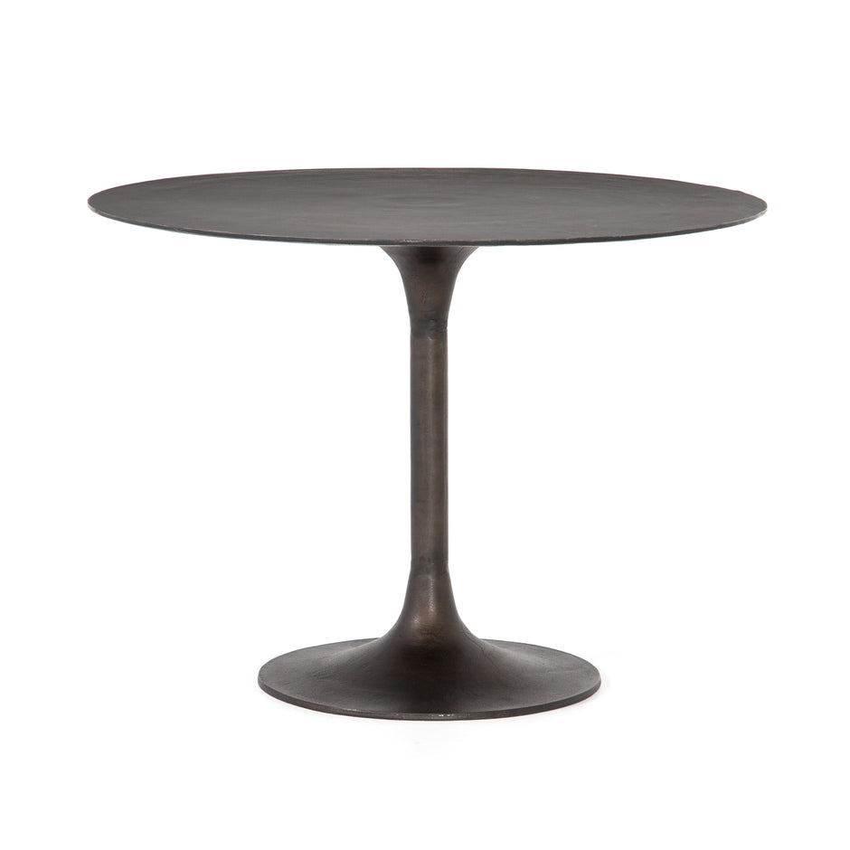 Dining Tables – Magnolia