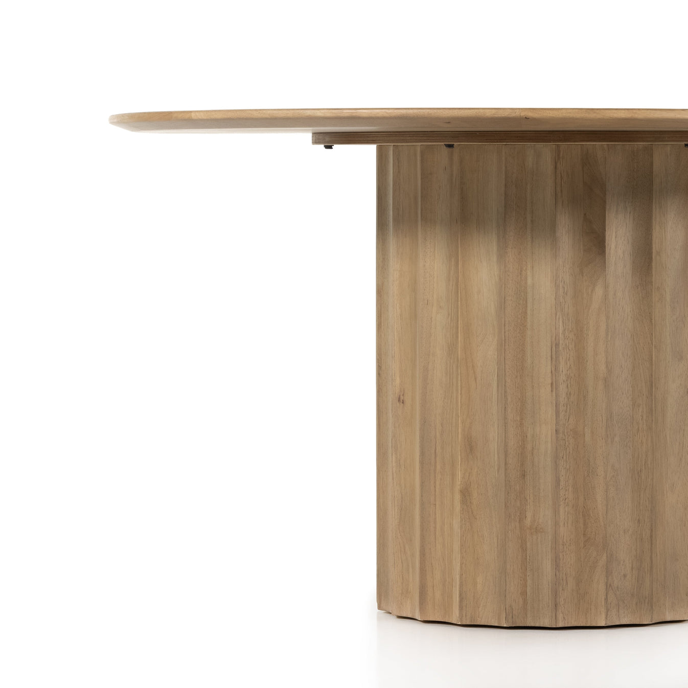 Lillian Dining Table – Magnolia