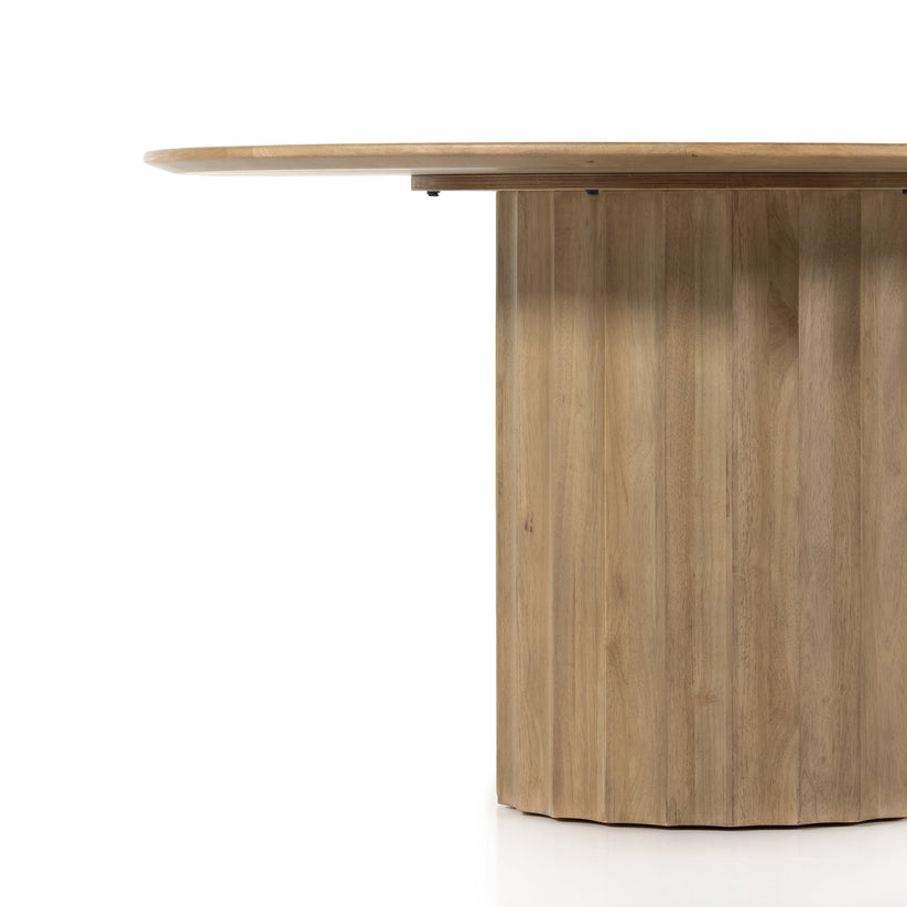 Lillian Dining Table – Magnolia