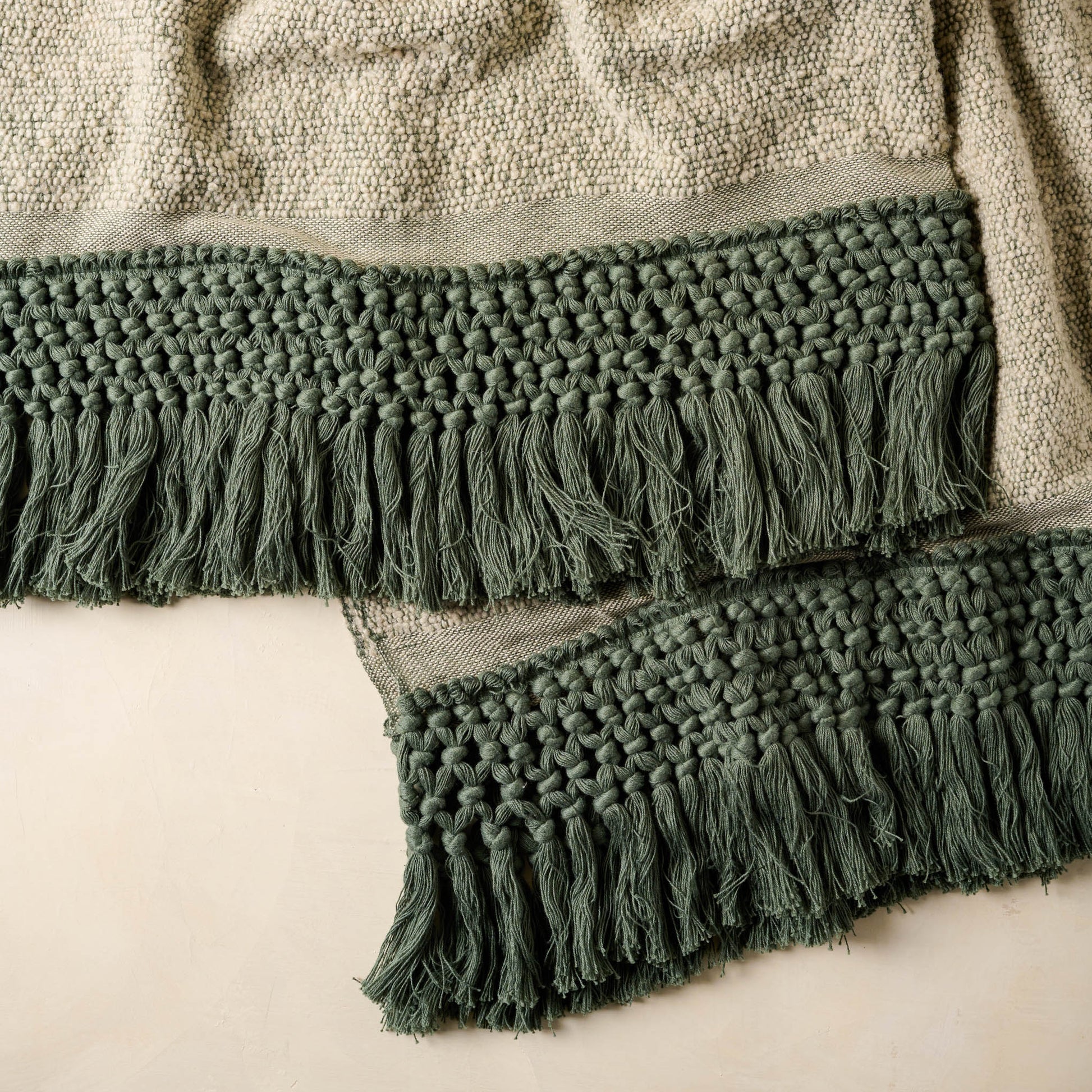 Dusty Green Essential Tassel Throw – Magnolia