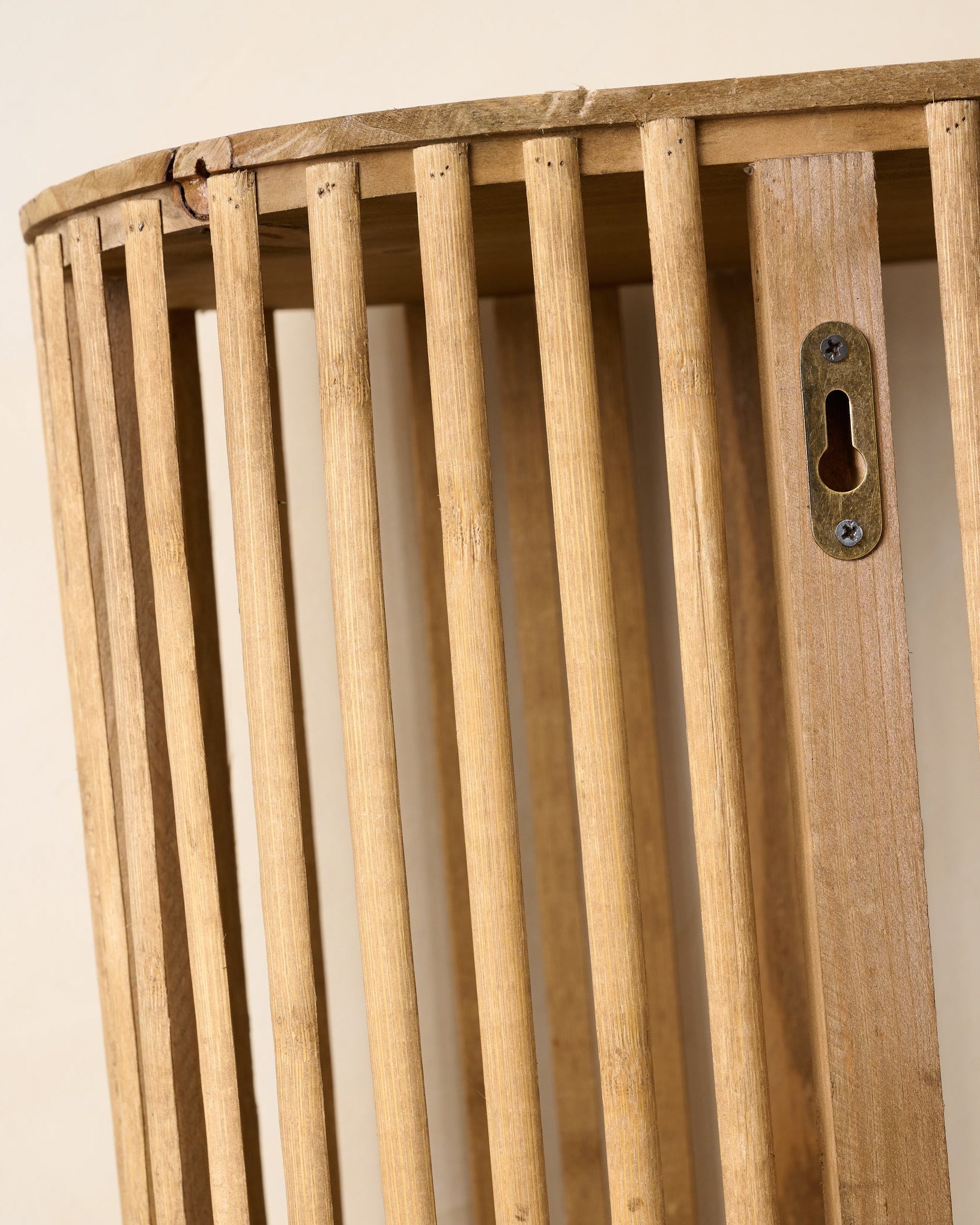 Preston Reeded Wall Shelf – Magnolia