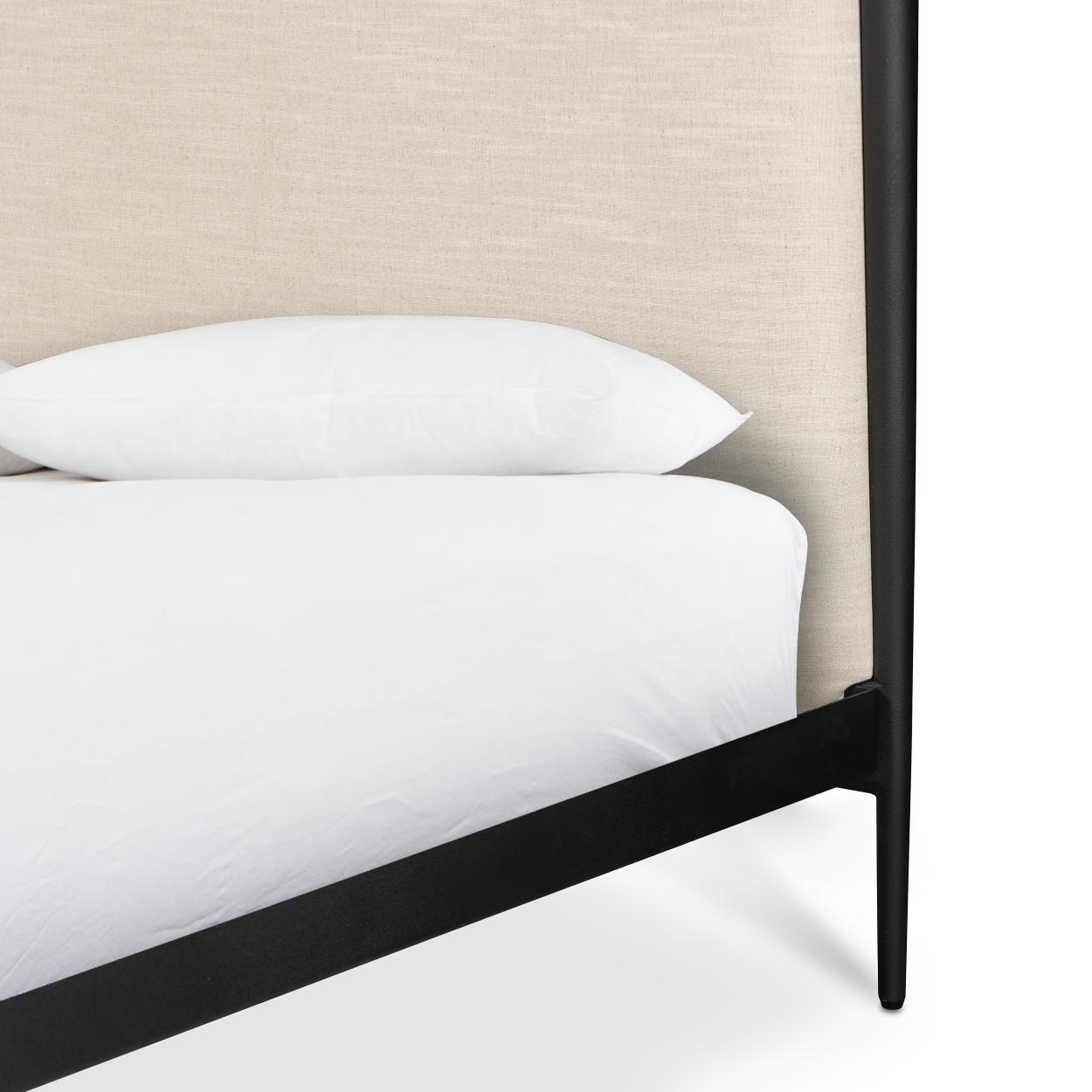 Magnolia canopy bed store